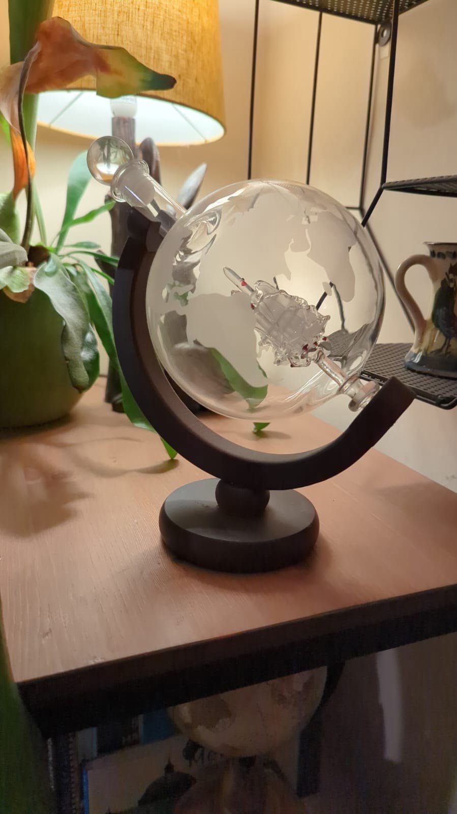 Globe Decanters – Mappery