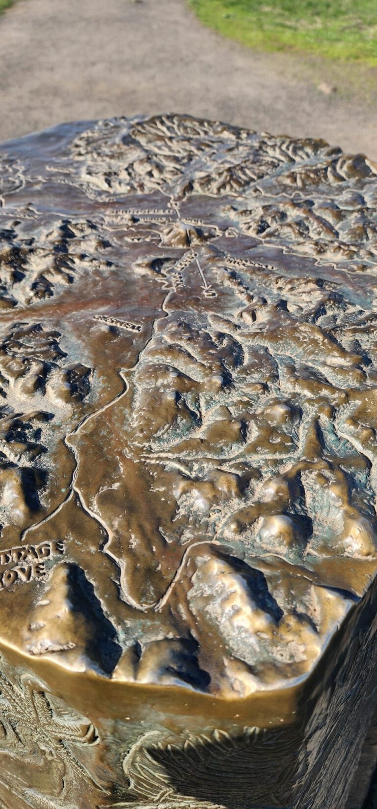 Bronze orientation map – Mappery